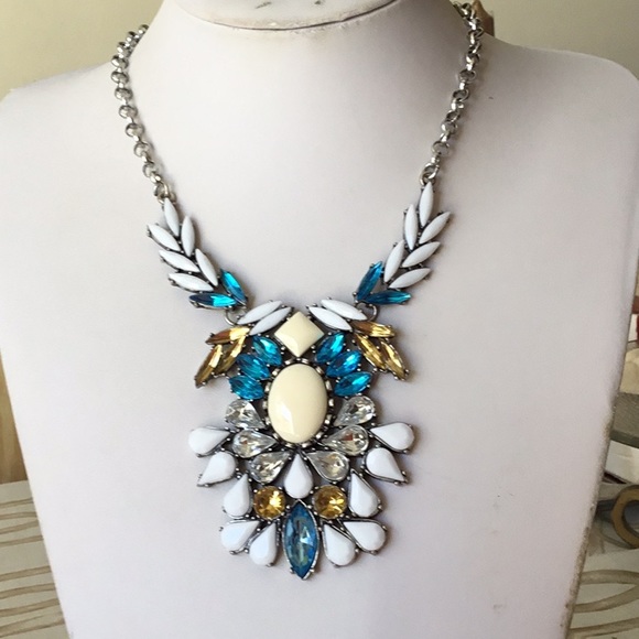 Jewelry | Blue And White Lucite Stud Silver Tone Necklace | Poshmark